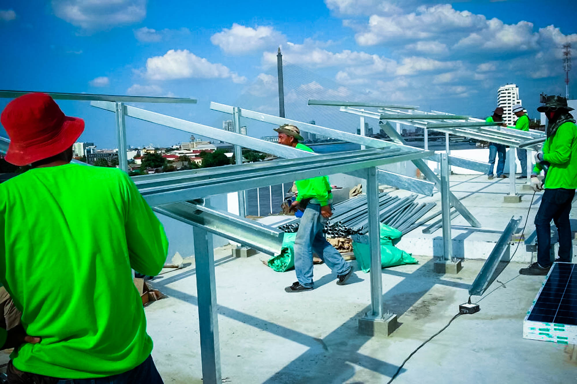 Operation & Maintenance | Solartron